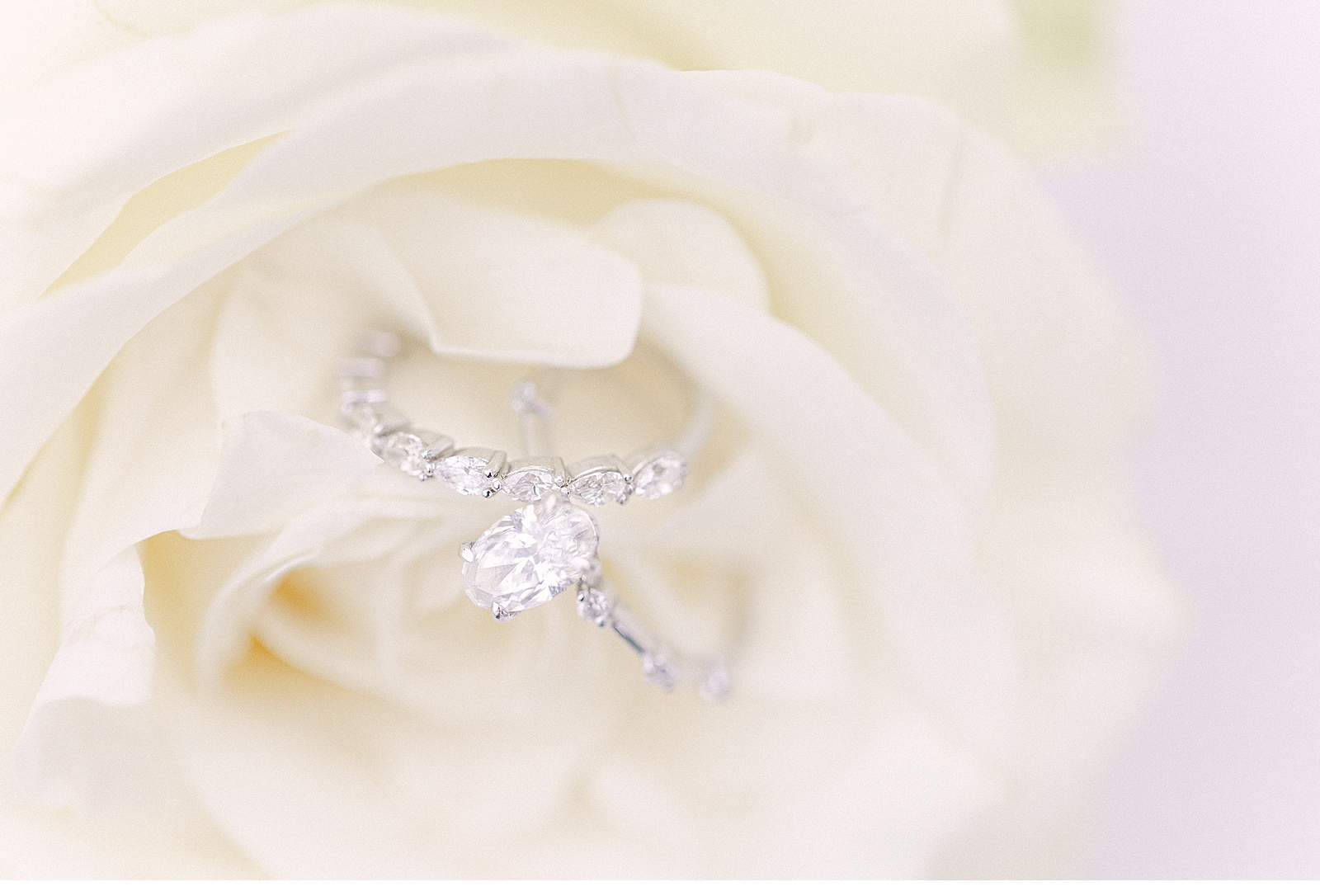 Bella Rouge Venue | Ainsley & Matt - kimwilhite.com